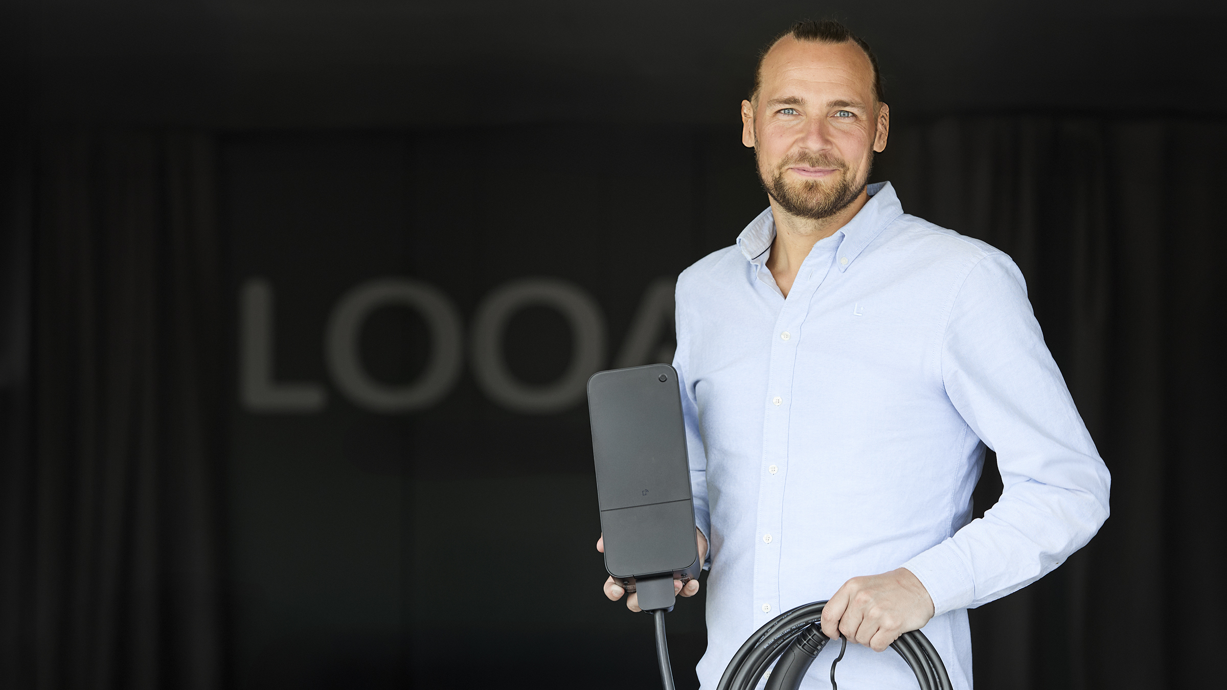 New needs, new hardware: Looad found the right fit with amina C - amina charging